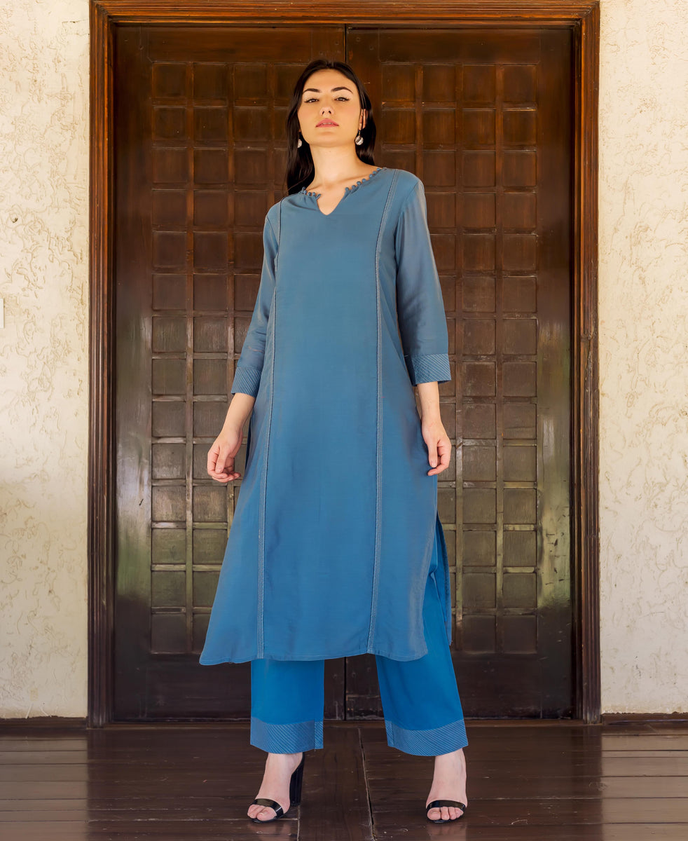 Prussian Blue Embroidered Kurta – MISSPRINT